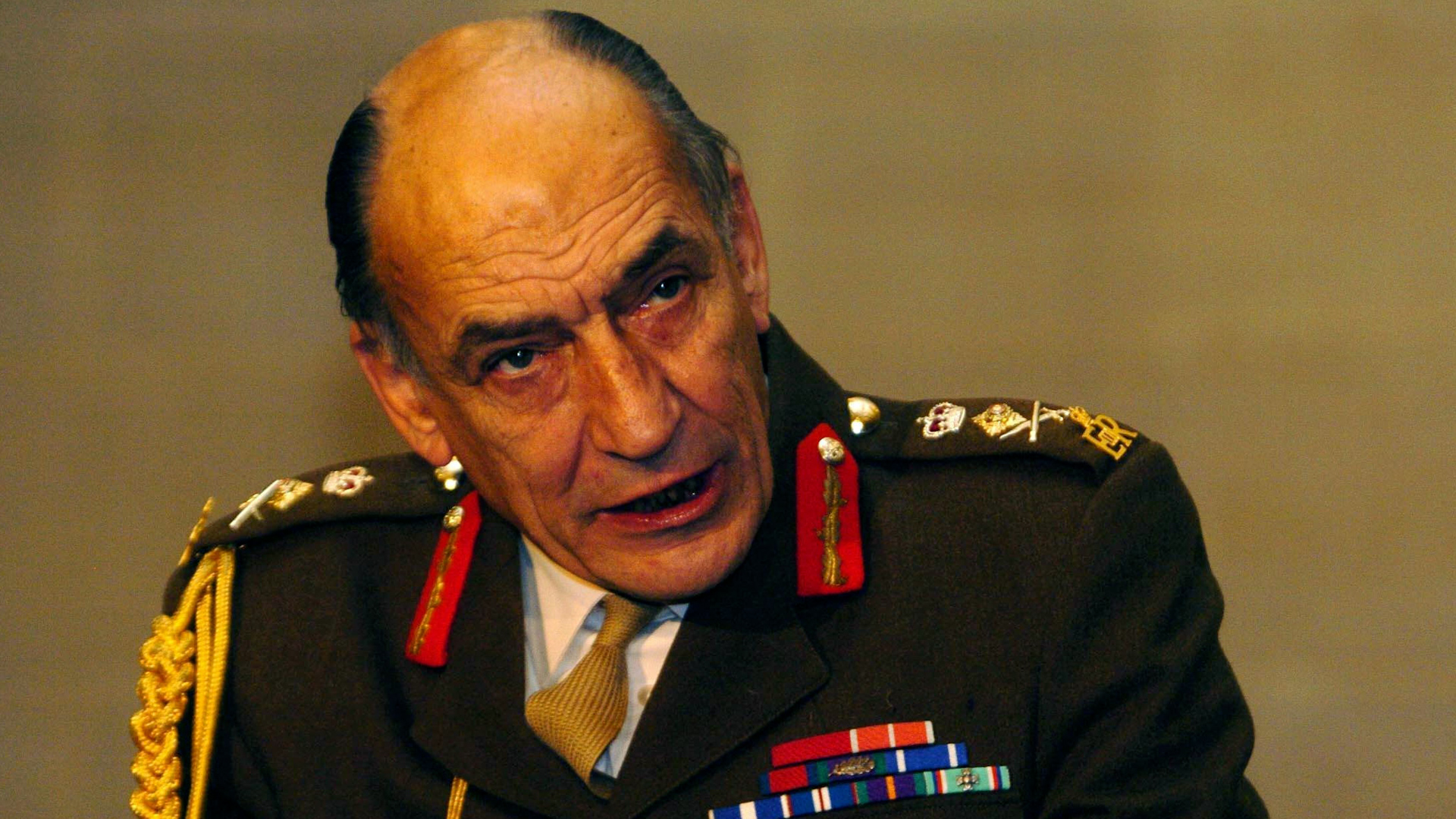 Military community pays tribute to 'soldier's soldier' General Sir Mike Jackson